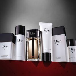 Dior Homme Intense – Eau de parfum – Note legnose e ambrate, iris e vaniglia di DIOR ≡ SEPHORA