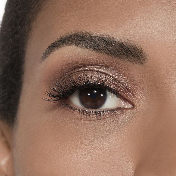 OMBRE PREMIERE LAQUE - OMBRETTO LIQUIDO LUNGA TENUTA di CHANEL ≡ SEPHORA