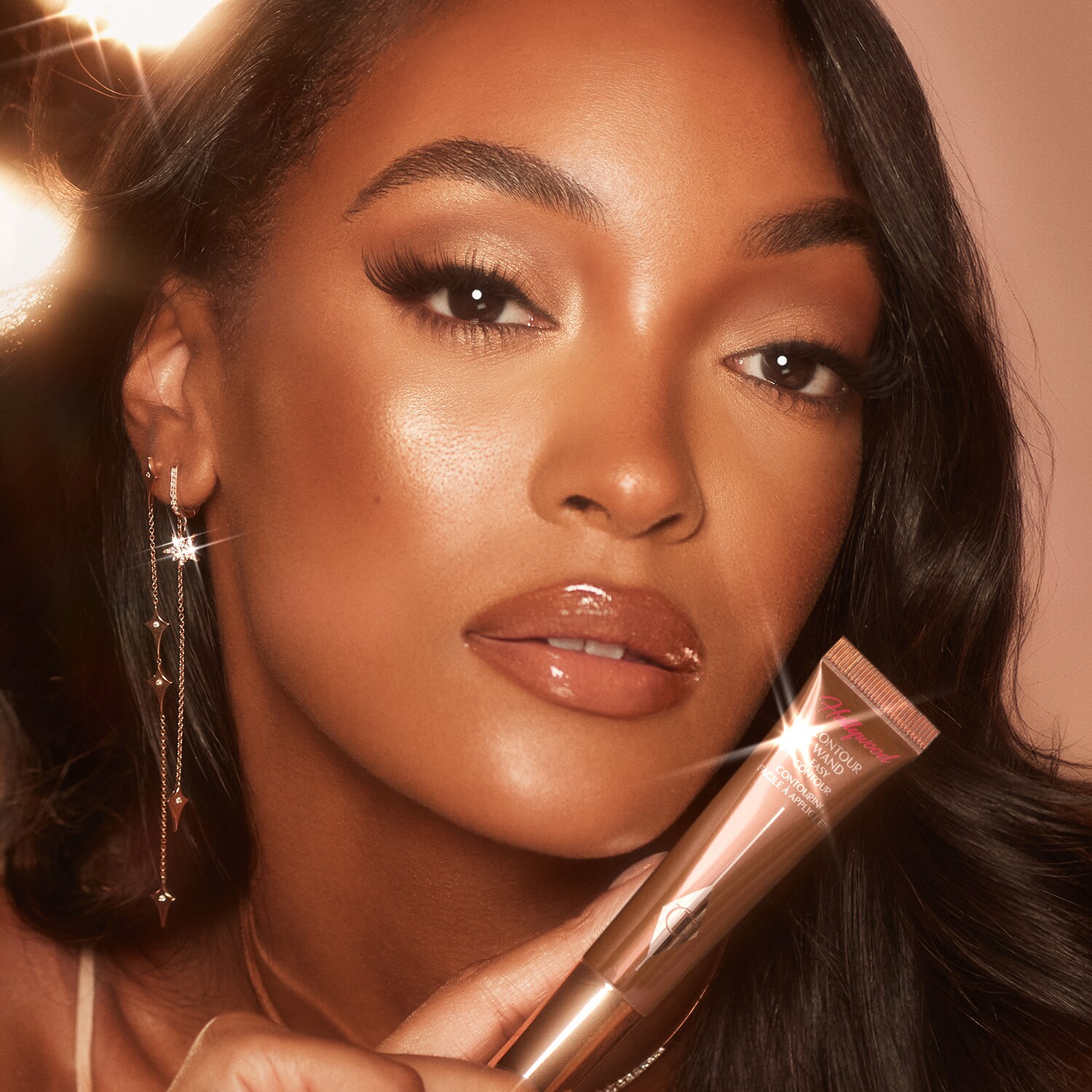 Hollywood Contour Wand Deep (12 ml) - Crema per Contouring di CHARLOTTE ...