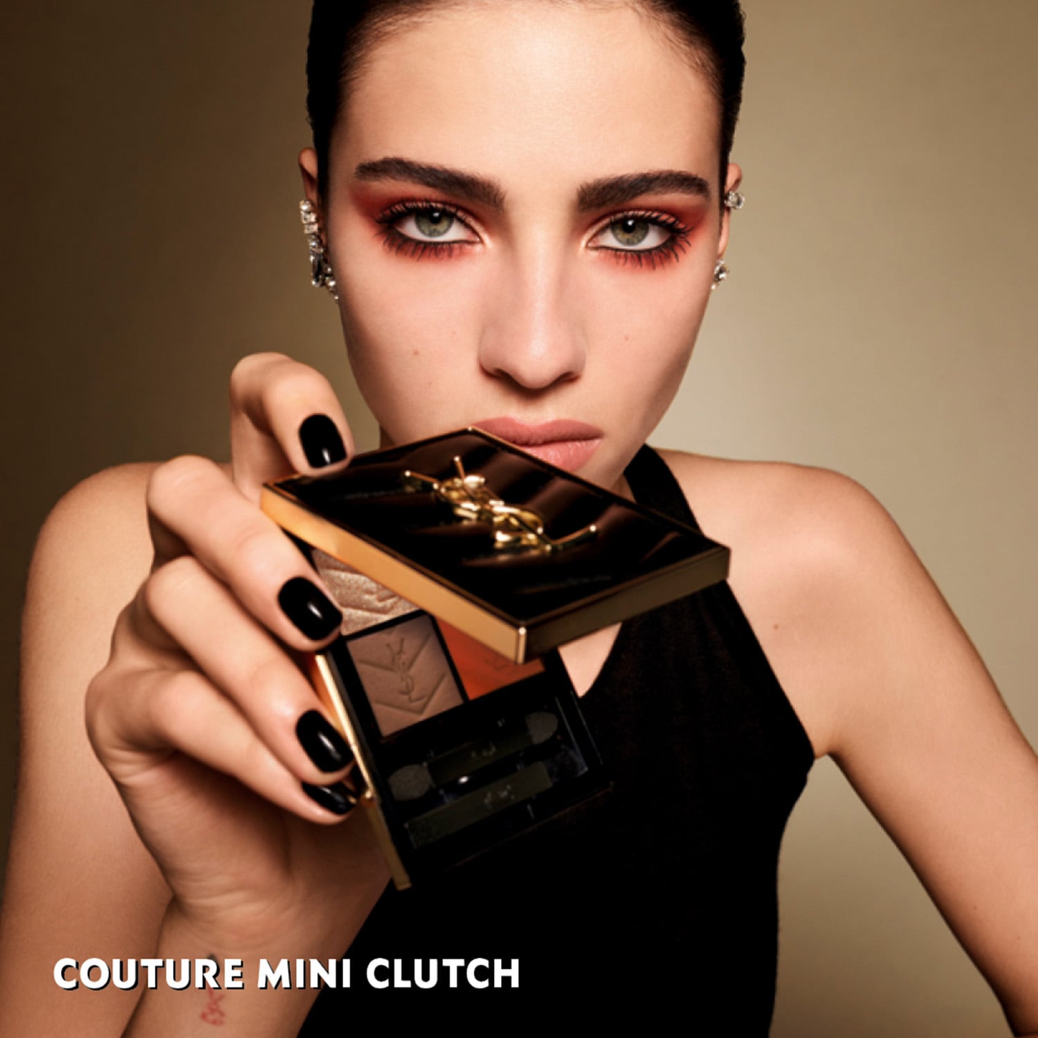 Couture Mini Clutch N°800 Over Doré (4 g) - Palette Occhi di YVES SAINT ...
