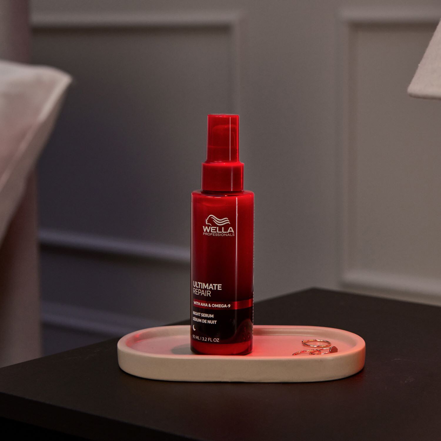 Ultimate Repair - Siero notte leave-in per capelli danneggiati di WELLA ...